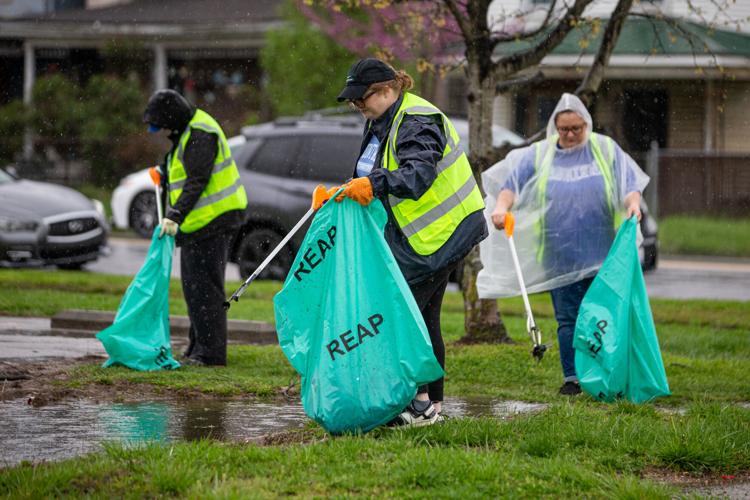 Volunteers clean up section of Huntington during Mountwest event | News ...