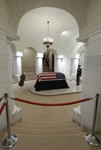 Gallery: Frank Buckles funeral service | Photos News | herald-dispatch.com