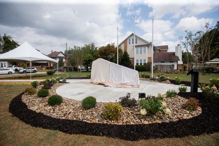Dedication, unveiling of Gold Star Families Memorial Monument set for ...