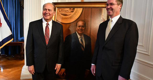 Tomblin's Capitol portrait unveiled | News | herald-dispatch.com