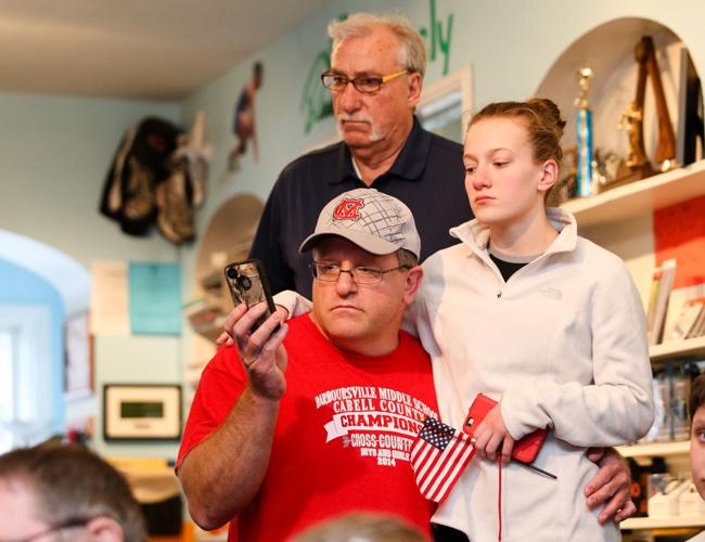 Photos: Ron Arthur attempts push-up world record | Multimedia | herald ...