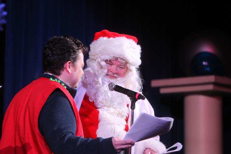 Photos: My Brother, My Brother and Me: Candlenights 2018 | Multimedia ...