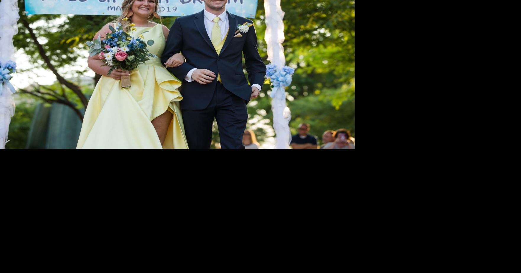 Photos: Spring Valley Prom | Multimedia | herald-dispatch.com