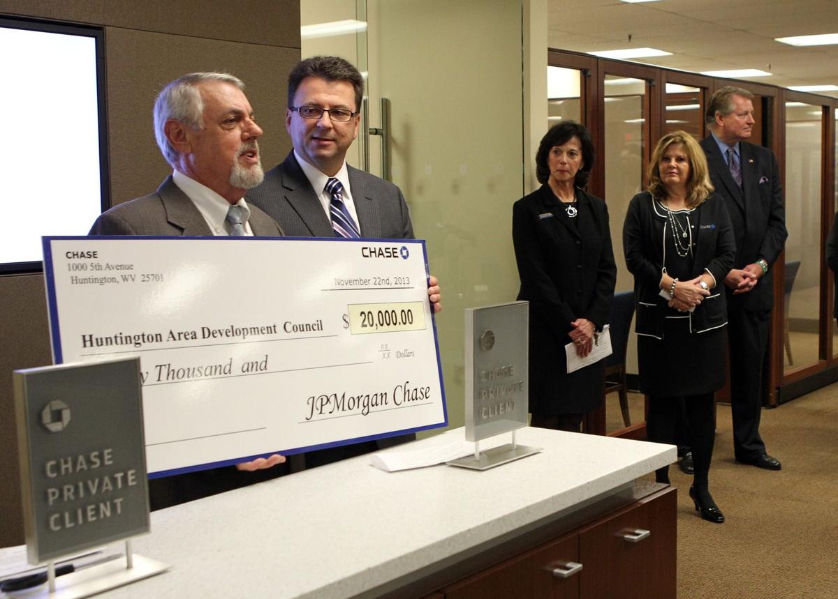 Gallery: Chase Huntington Main Branch Ceremony | Photos News | herald ...