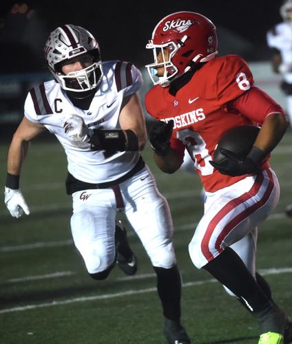 Hurricane running with Grace | High School Sports | herald-dispatch.com