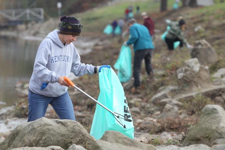 Photos: Jeff Kovatch Memorial Cleanup at Harris Riverfront Park ...