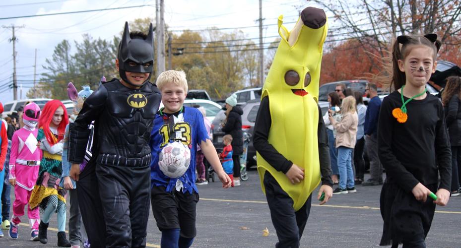 Costumes on parade at Teays Valley Elementary | Putnam News | herald ...