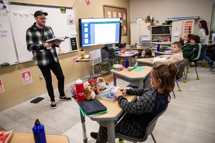 Highlawn Elementary hosts annual Snuggle and Read event | News | herald ...