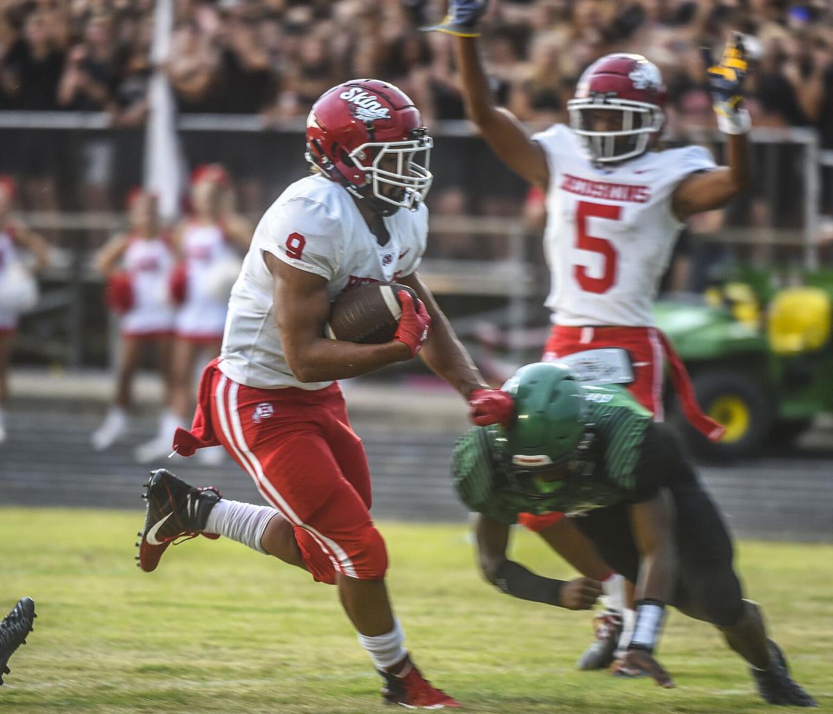 Hurricane continues dominance over Winfield, wins 48-21 | Sports ...