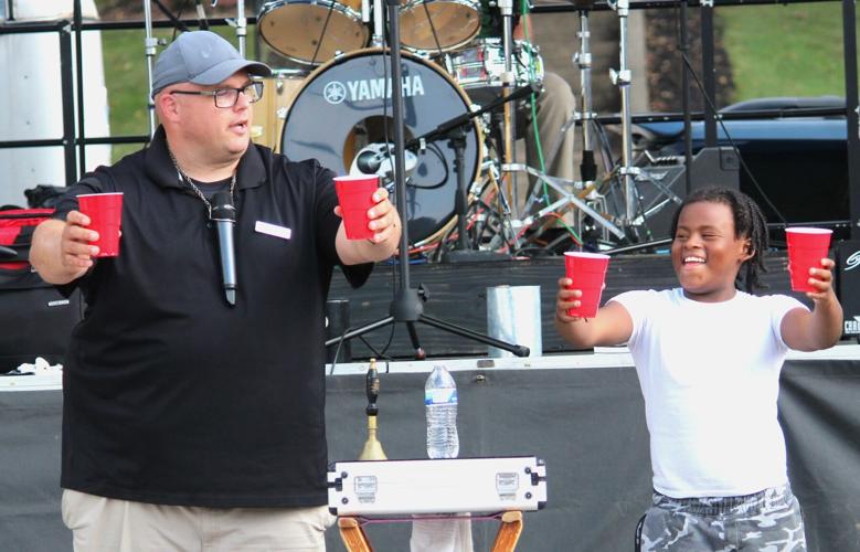 Marshall alum, local teacher Joey Stepp brings magic and comedy show to ...