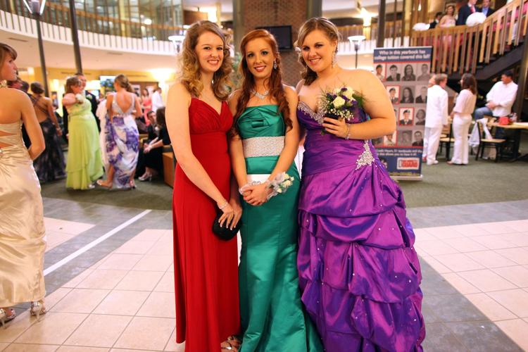 Gallery: Hurricane High School Prom | Photos News | herald-dispatch.com