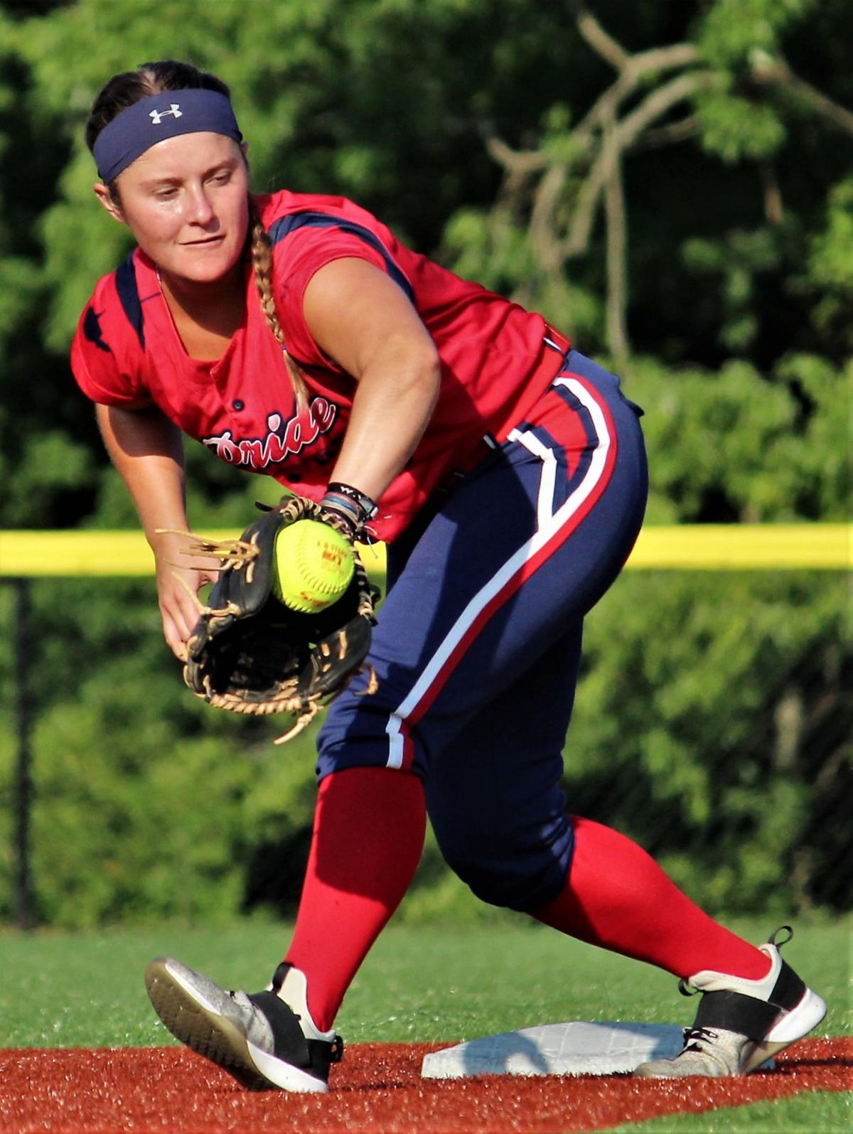 Pride vs. Dusters softball action | Putnam News | herald-dispatch.com
