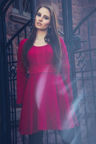 Huntington photographer builds niche, overcomes obstacles | Features ...