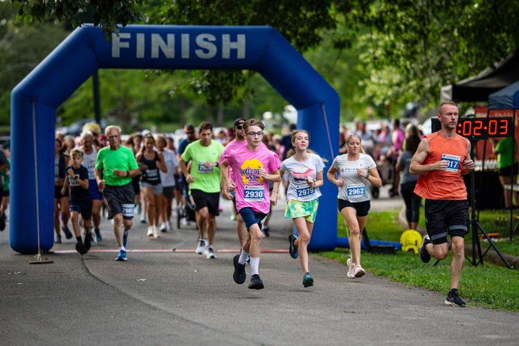 Photos: Dolly Dash 5k | Multimedia | herald-dispatch.com