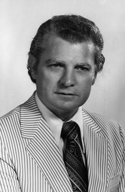 Former MU head John Barker dies | News | herald-dispatch.com