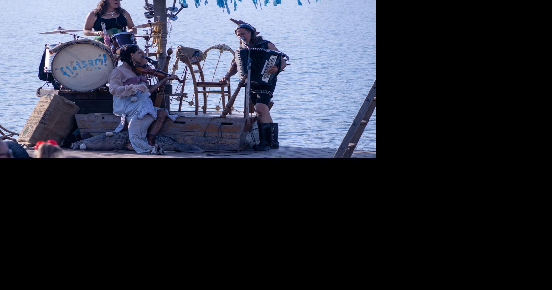 Photos: Flotsam River Circus performs in Huntington | Photos News ...