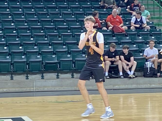 Former Herd sharpshooter plays on courts where dad starred | High ...