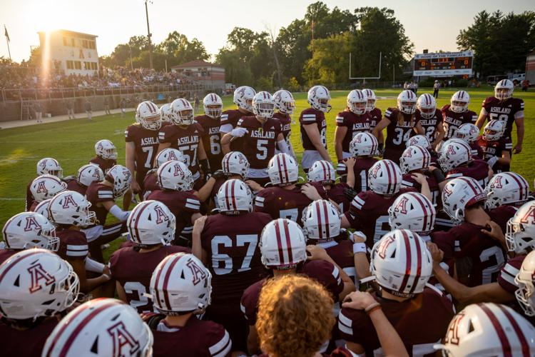 Lions, Tomcats rivalry adds district meaning | Sports | herald-dispatch.com