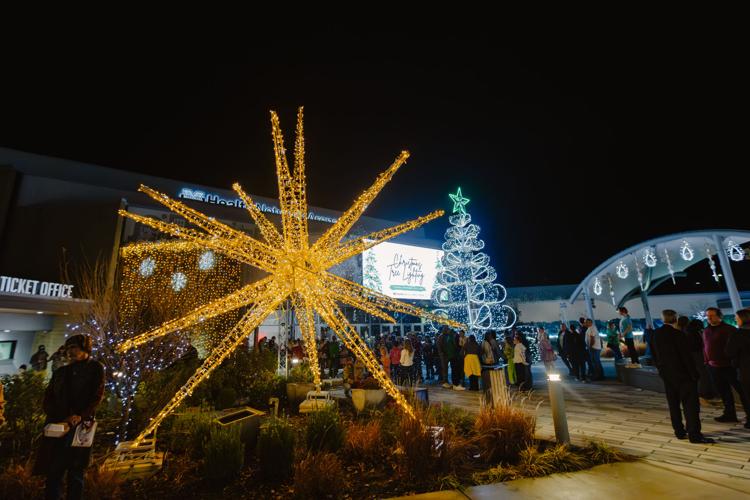 Photos: City of Huntington conducts Christmas Tree Lighting downtown ...