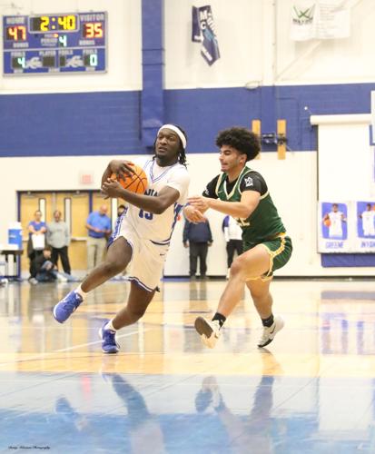 Prep boys basketball: Resurgent Capital stymies Huntington | High ...