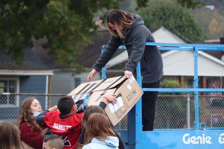 Altizer students test packing skills with pumpkin drop | News | herald ...