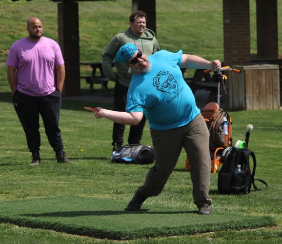 National disc golf pros come to Hurricane for autism awareness ...
