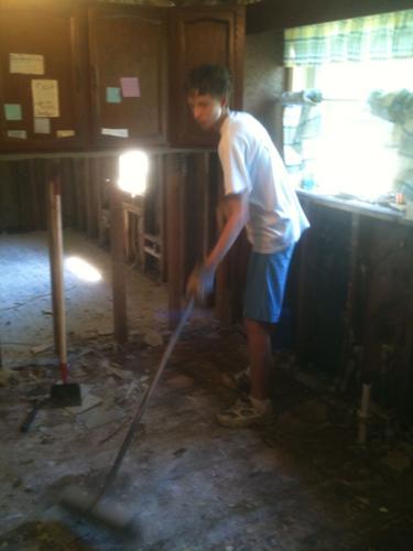 Huntington church helps Olive Hill after devastating flood | News ...