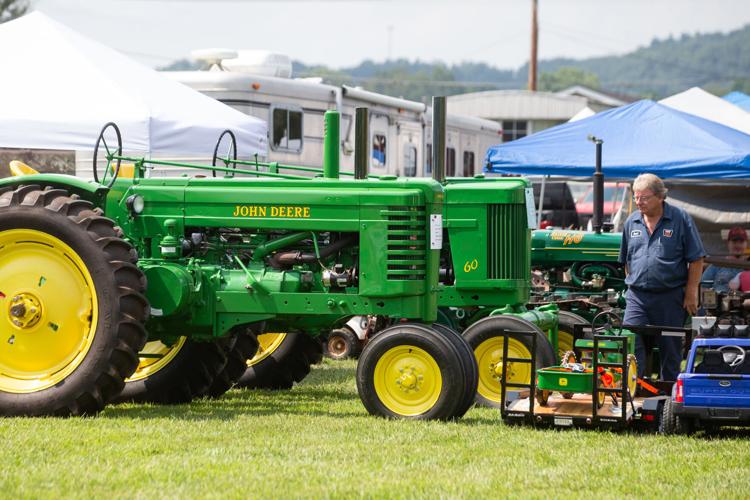Photos: Vintage Pride 15th annual Antique Tractor and Engine Show ...
