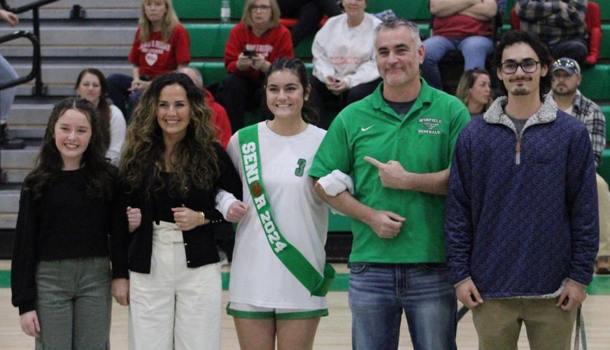 Winfield seniors celebrated | Putnam News | herald-dispatch.com