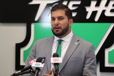 New office, bigger dreams for new Herd coach Rafa Simoes | Sports ...