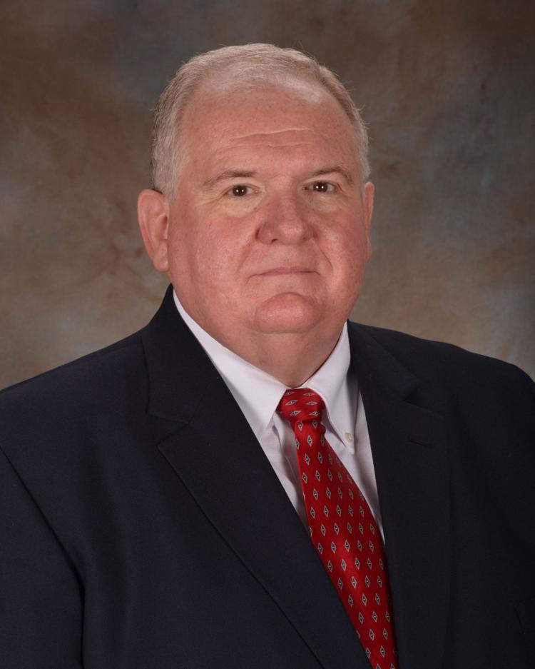 Pyles selected for Alumni Leadership Award at OUS | Ohio News | herald ...