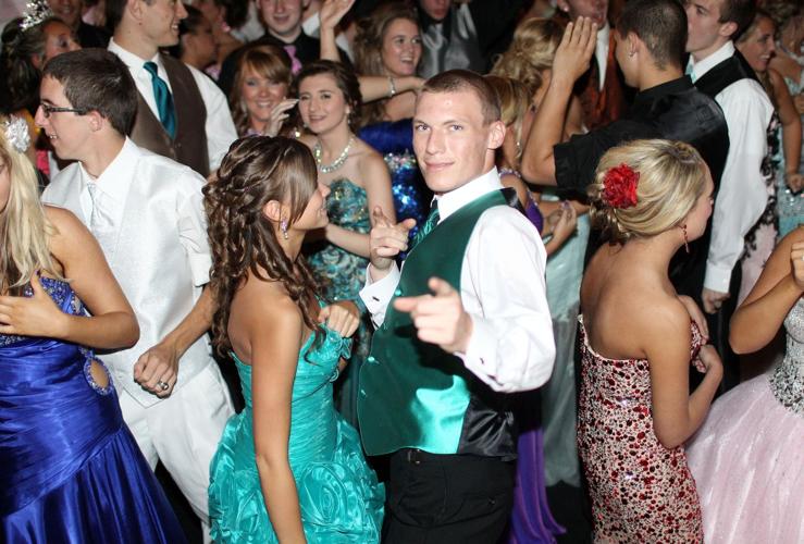 Gallery: Dawson-Bryant Prom | Photos News | herald-dispatch.com