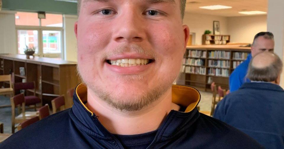 Midland offensive lineman Jackson Oxley signs walk-on offer from WVU ...