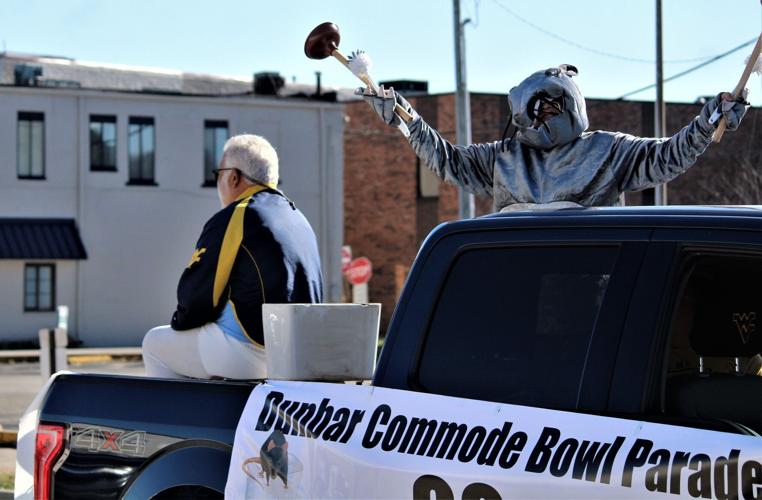 Dunbar's Commode Bowl is a Thanksgiving tradition | Putnam News ...
