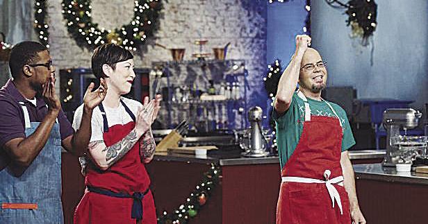 'Holiday Baking Championship' winner Jason Smith honors family ...