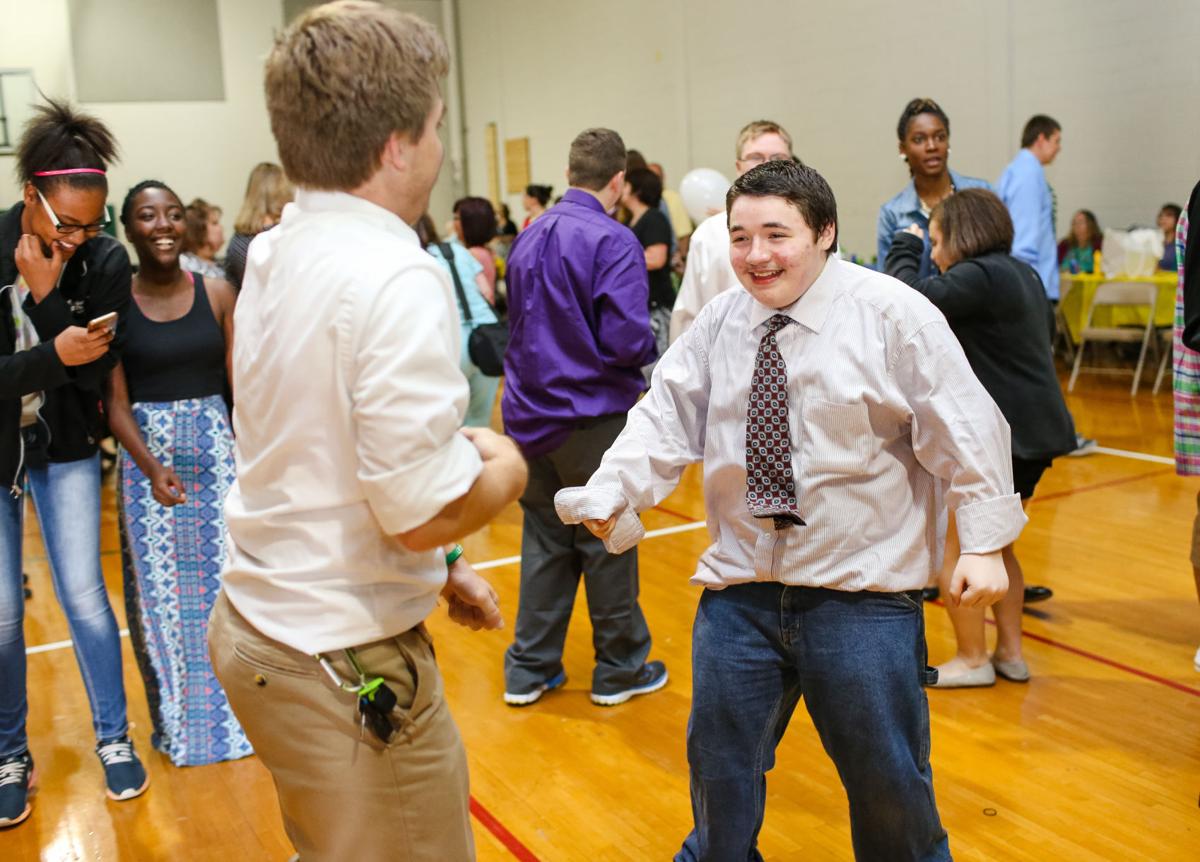 Photos: Huntington High hosts special needs prom | Photo Galleries ...