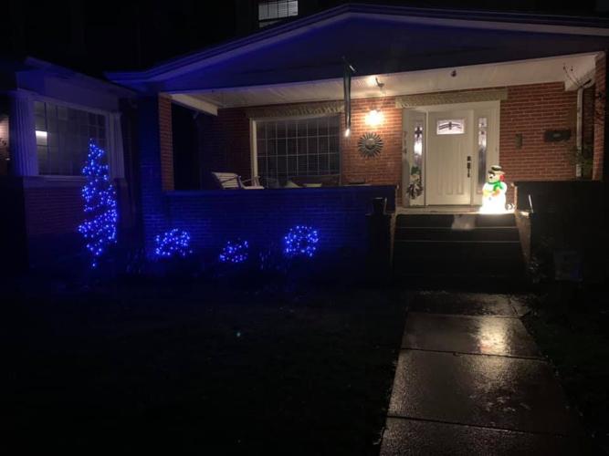 Photos: Residents aim to spread cheer while social distancing | Photo ...