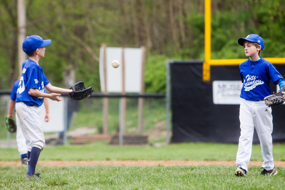 Photos: Youth Baseball, Hite Saunders Little League | Photo Galleries ...