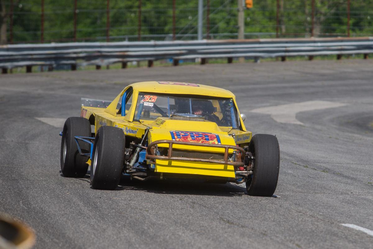 Photos: Opening Day Races at Ona Speedway | Multimedia | herald ...