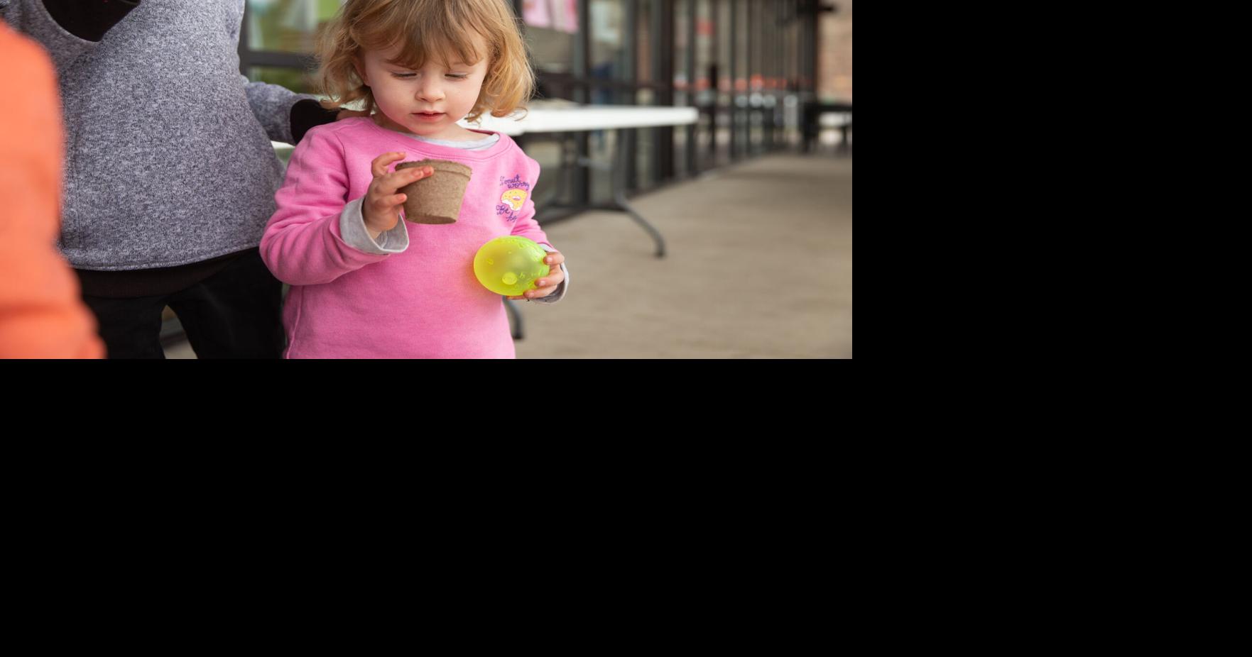 Wholi Moli teaches local children about gardening | News | herald ...