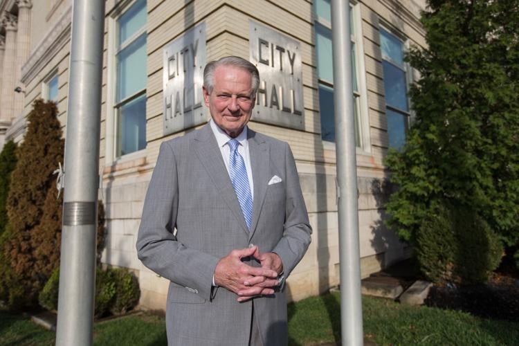 'My Camelot:' After 12 years, Williams ends run as mayor of Huntington ...