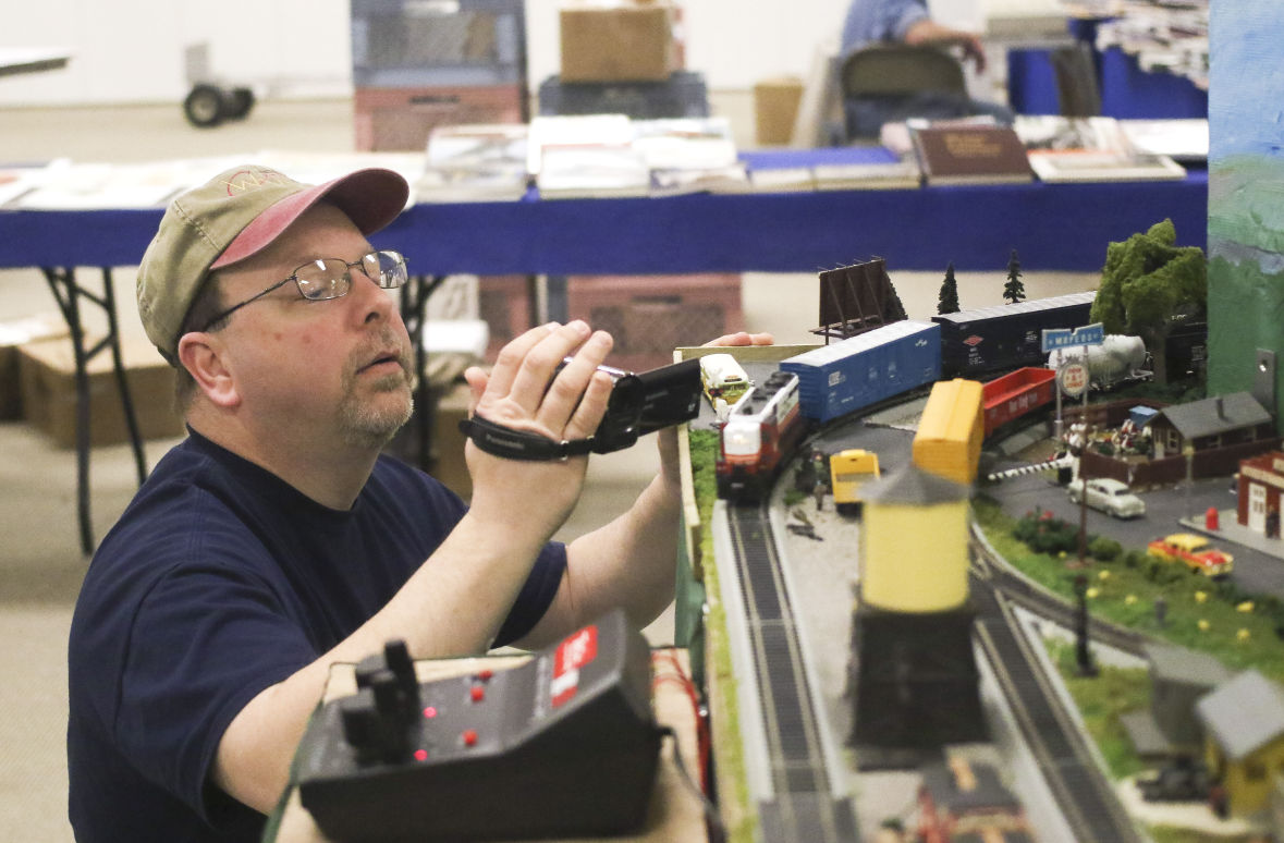 33rd annual Tri-State Model Railroad and Classic Car Show concludes ...