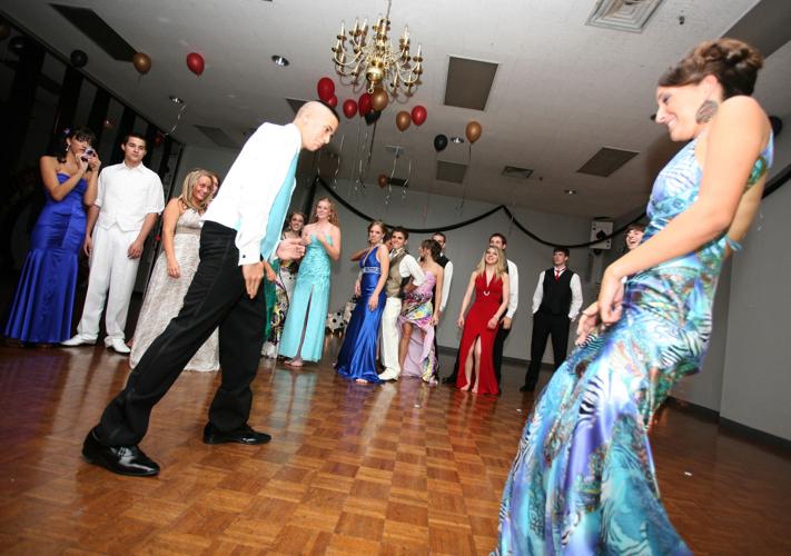 Gallery: St Joseph High School prom | News | herald-dispatch.com