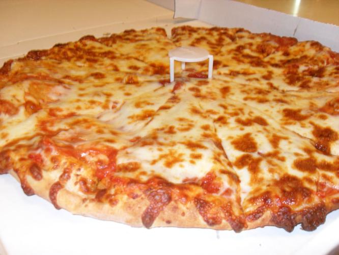 My Dad's Pizzeria packs its pies with a pound of cheese | Dining Guide ...