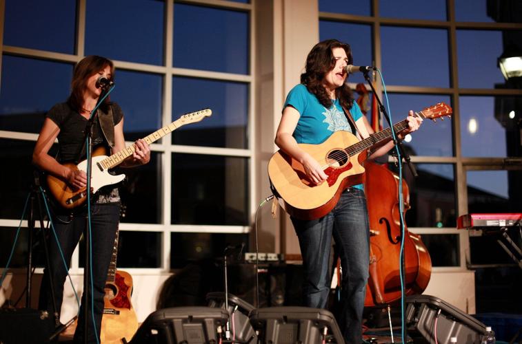 Gallery: Maia Sharp performs at Ohio University Southern | Photo ...