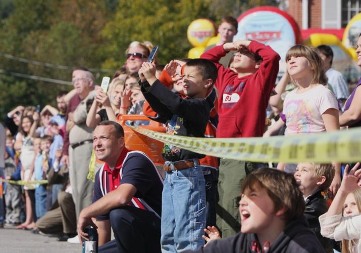 Gallery: Motocross champ makes daring jump | Photos News | herald ...