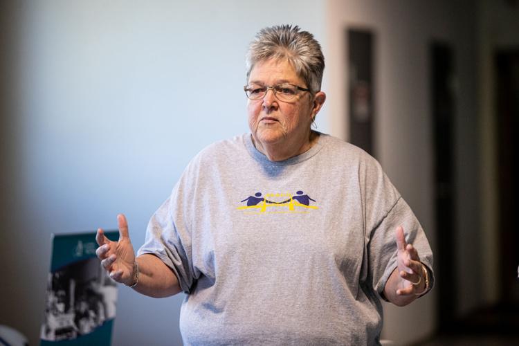 Re-entry resources connect with released inmates | News | herald ...