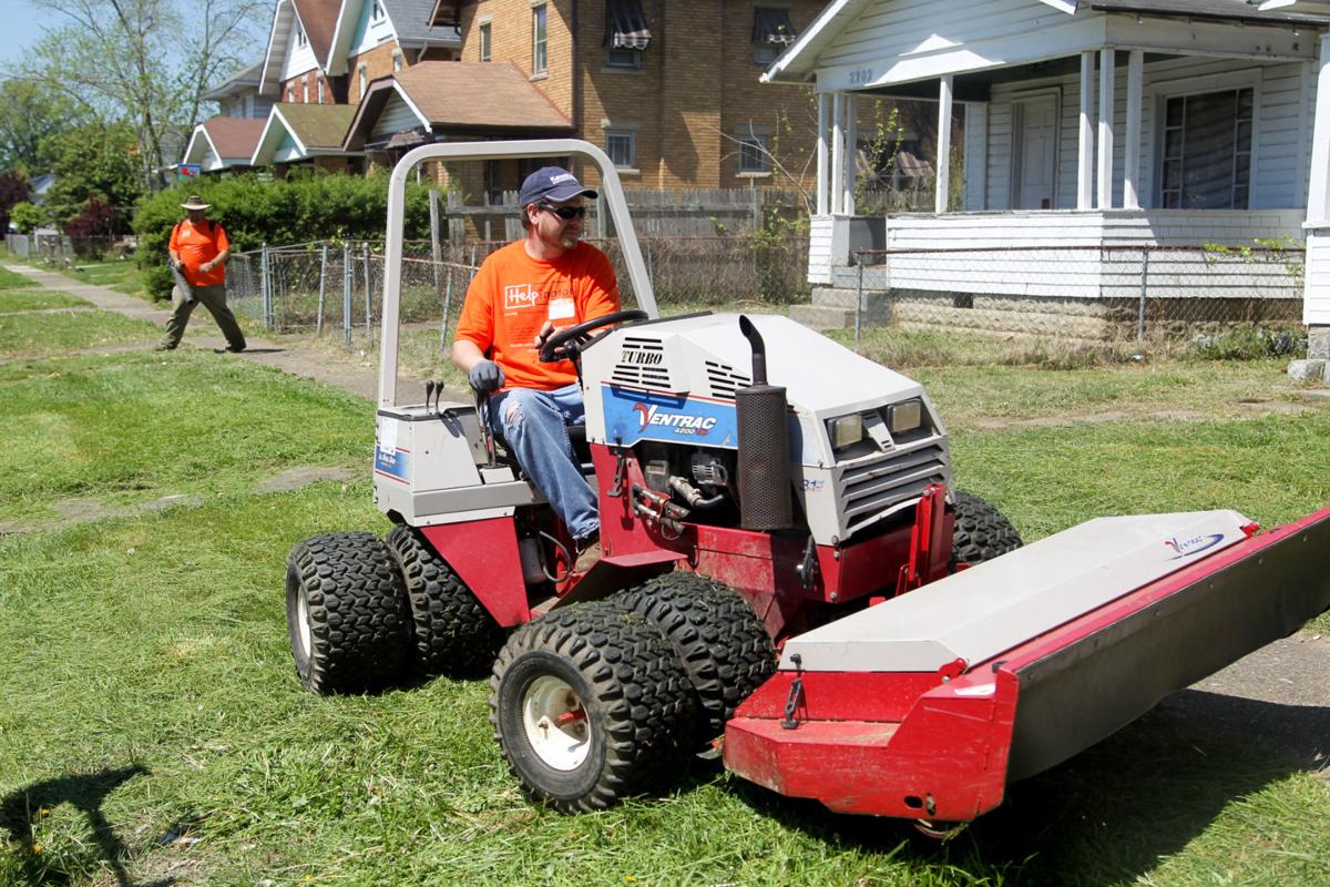 Photos: Helpington | Photo Galleries | herald-dispatch.com