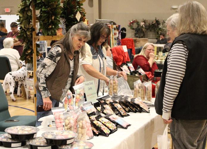Teays Valley church hosts annual fall crafts fair | Putnam News ...
