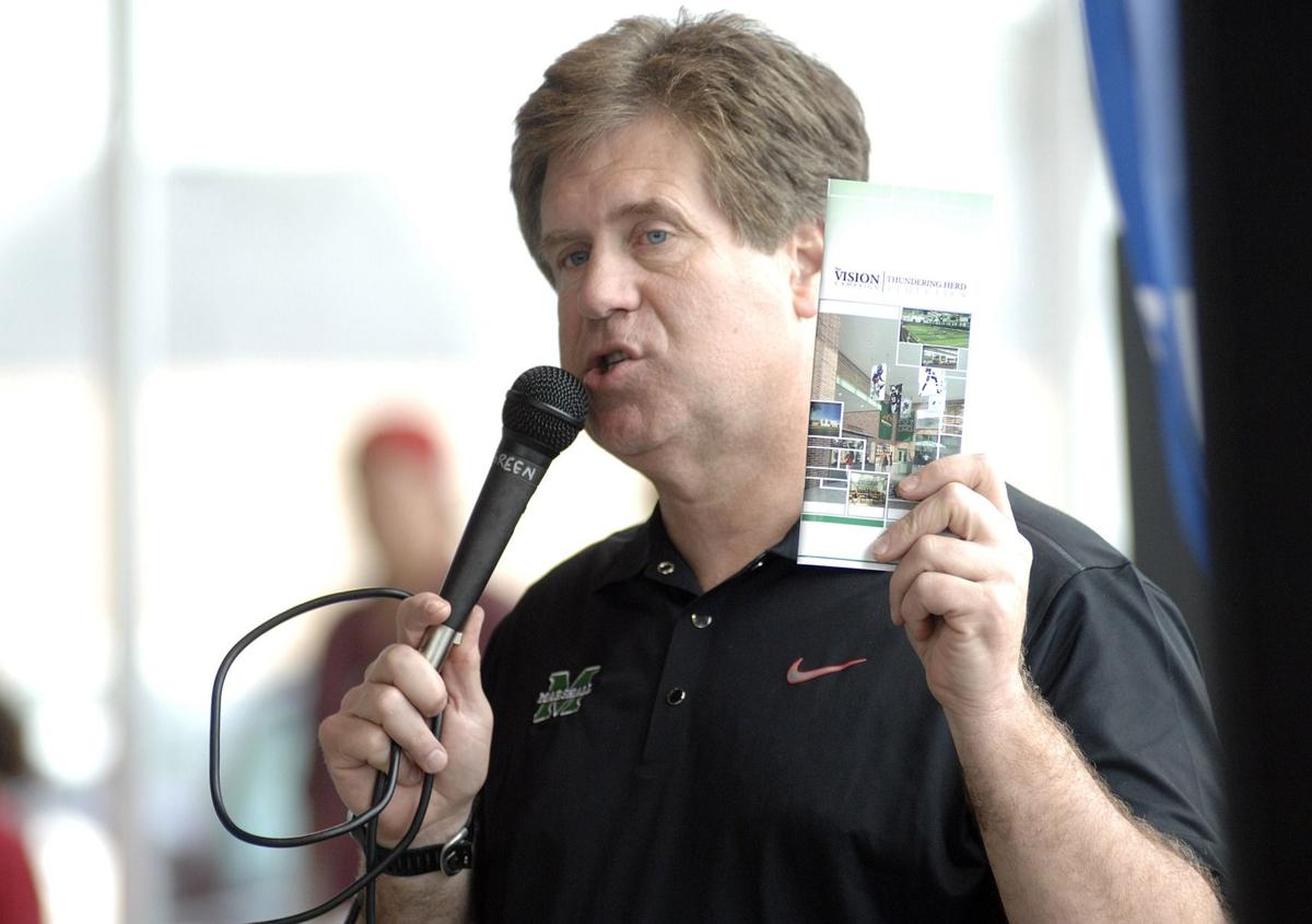 Gallery: MU Big Green Coaches Tour visits Ashland | Photos News ...